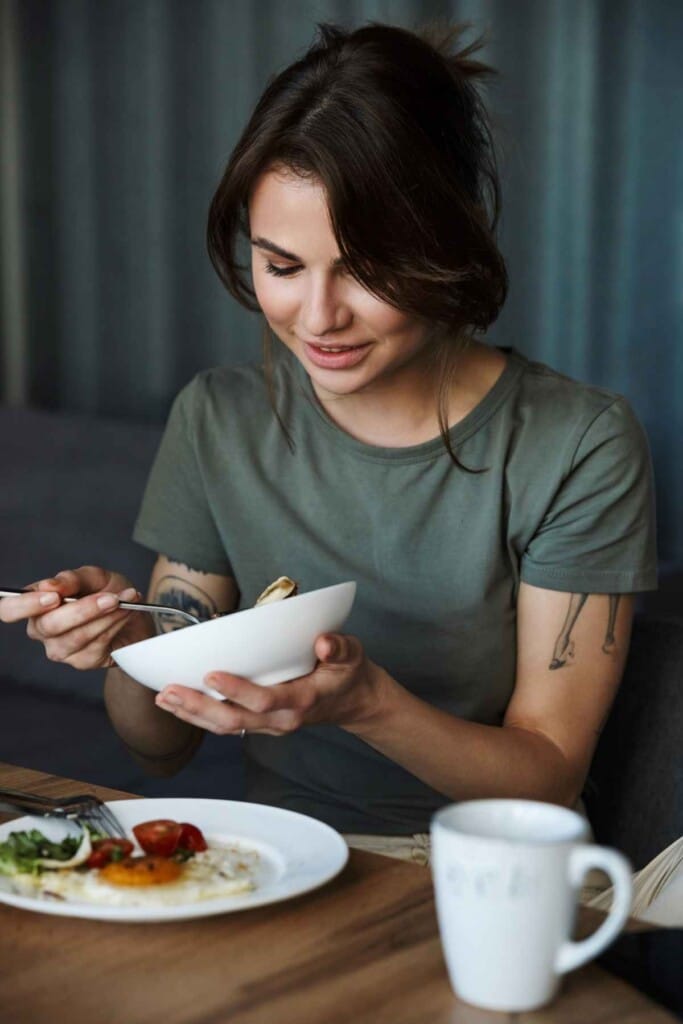 The Psychology of Eating Alone: Making Meals Enjoyable - Tiny Batch Cooking